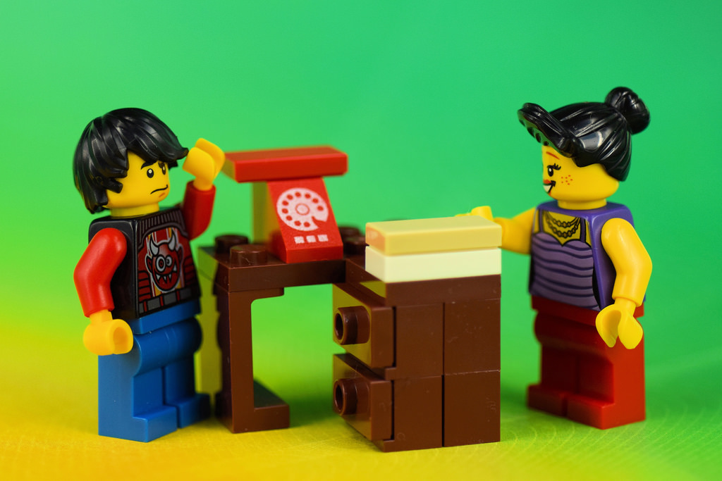 Contact – Oliver Douglas